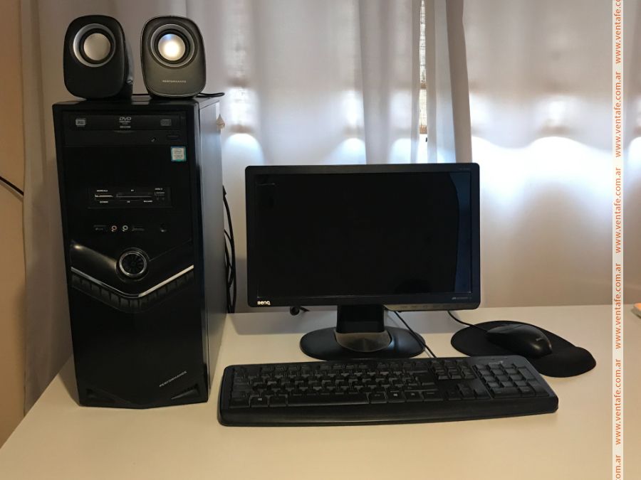 Computadora de escritorio COMPLETA