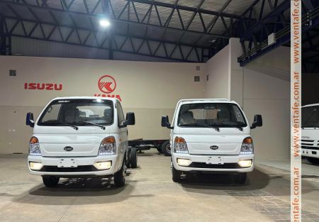 KAMA X1 C/SIMPLE DIESEL con CAJA DE CARGA 0Km