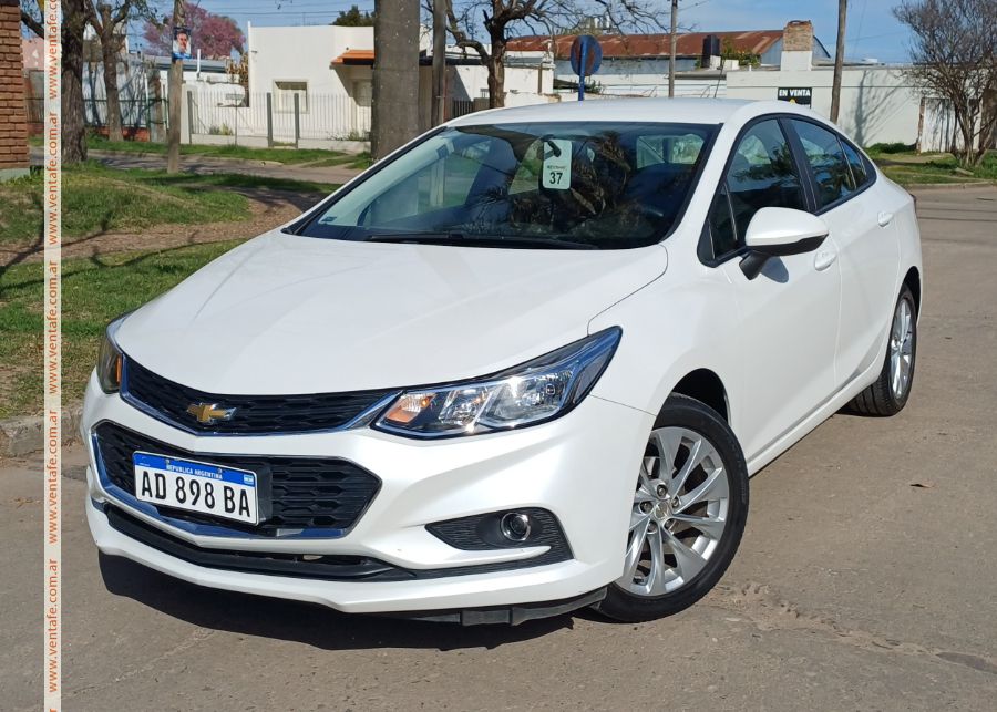CHEVROLET CRUZE 1.4T LT 4p. 6MT MODELO 2019