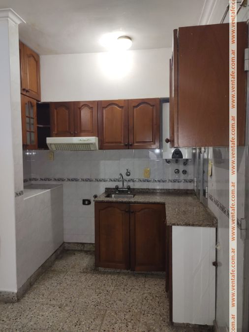 OAM VENDE DEPTO + GALPÓN HERNANDARIAS 2234 STA.FE